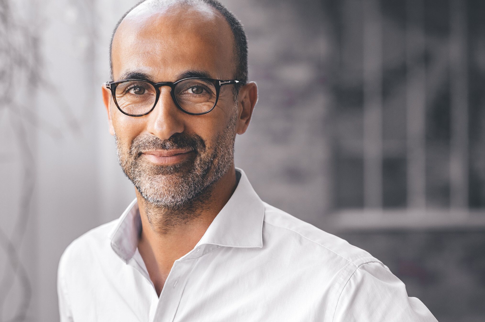 Download: The Definitive Guide to Customer Screening